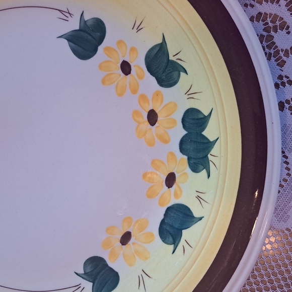 vernon kilns | Dining | Vintage Brown Eyed Susan Plate | Poshmark